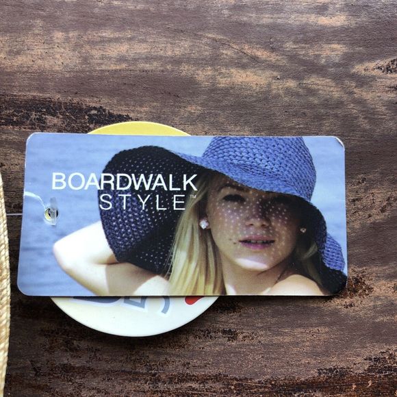 Boardwalk Style | Accessories | Nwt Boardwalk Style Paper Sun Hat Wide ...